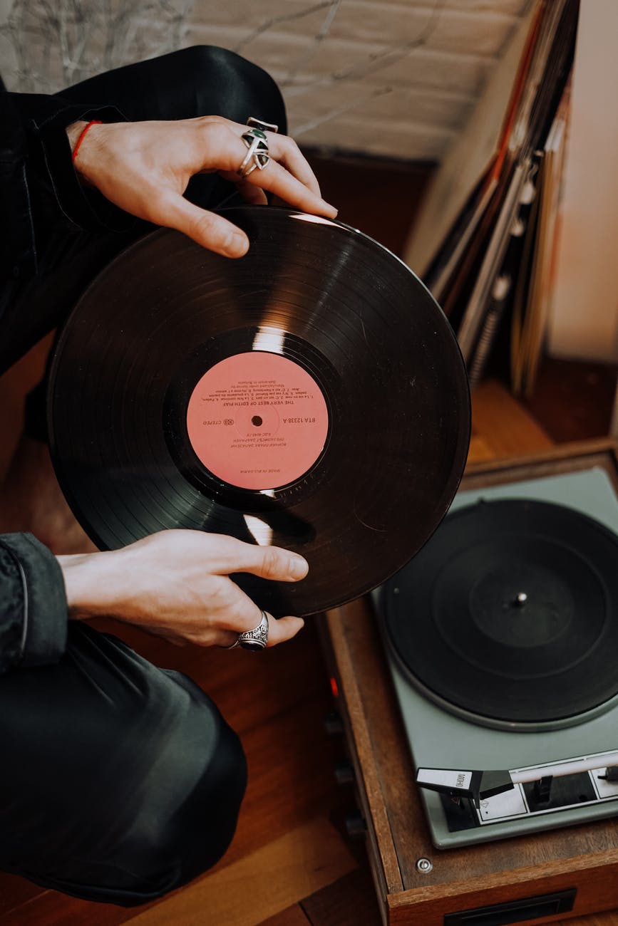 How to Take Care of Your Vinyl Collection? - Australia best Family ...